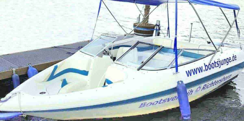 Motorboot - Führerscheinfreies Motorboot Bowrider in